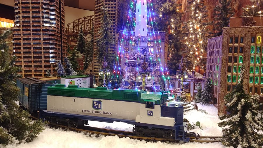 Jingle Rails | Eiteljorg Museum | Native American Art | Indiana